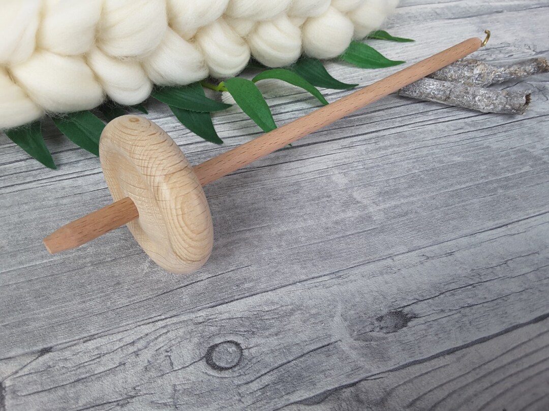 Medium-sized Beechwood Hand Spindle for Beginners, for Spinning Wool ...