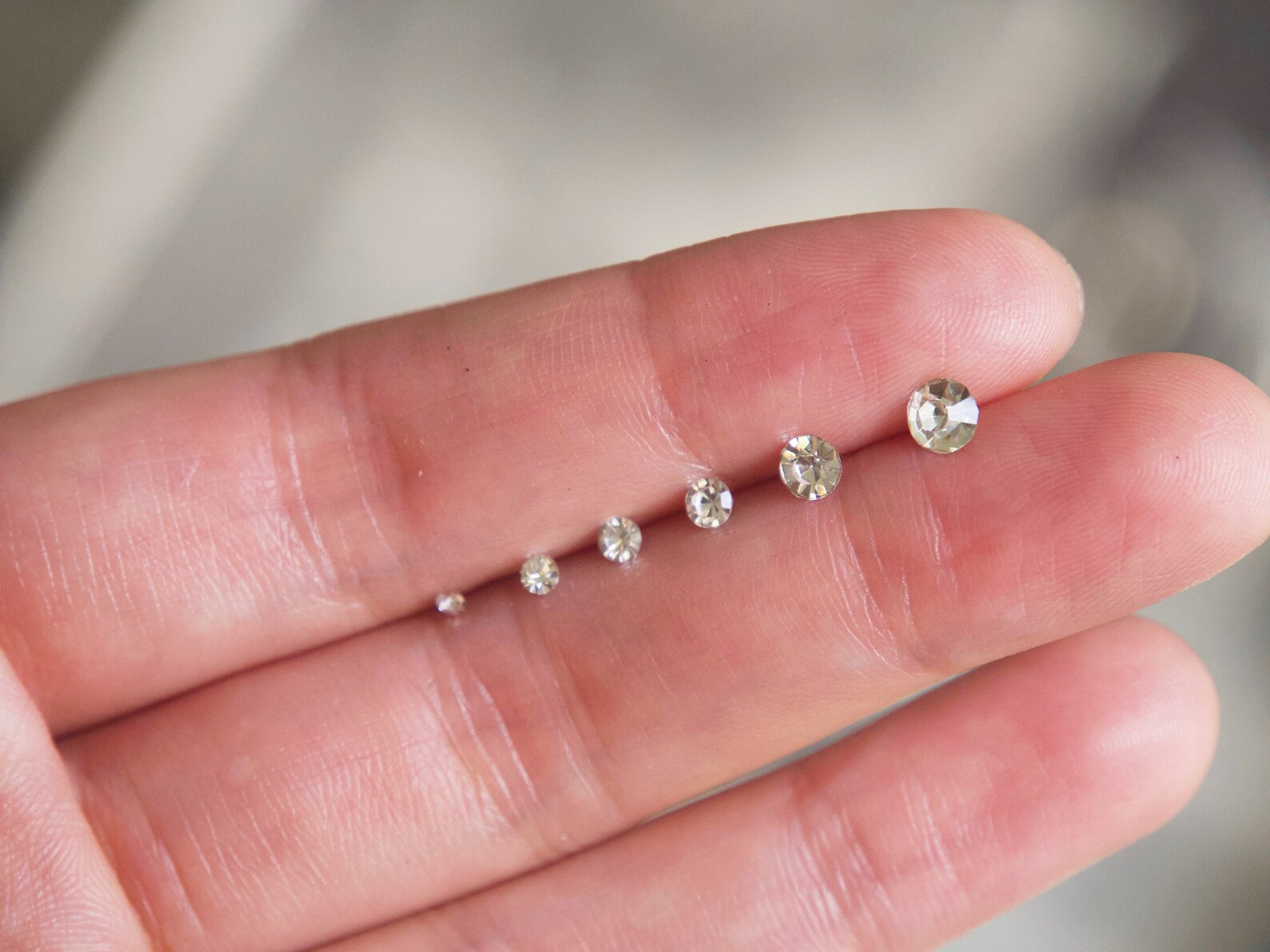 950pcs Pointed Back Rhinestones for Jewelry Nail Supply/ Culet - Etsy