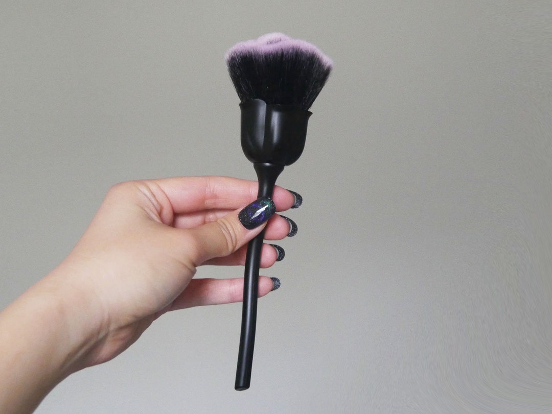 Rose Wand Dust Powder Removal Nail Brush/ Black & Purple Nail Powder ...