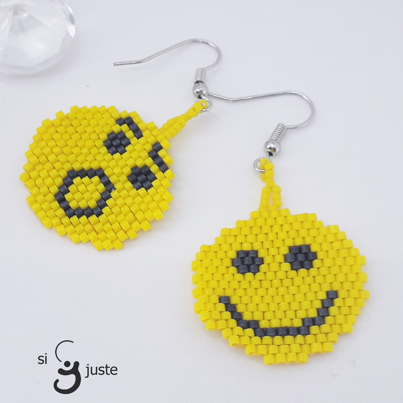 Yellow Emoticons Scheme, Schema for Earrings, Schema for Key Ring, Do ...