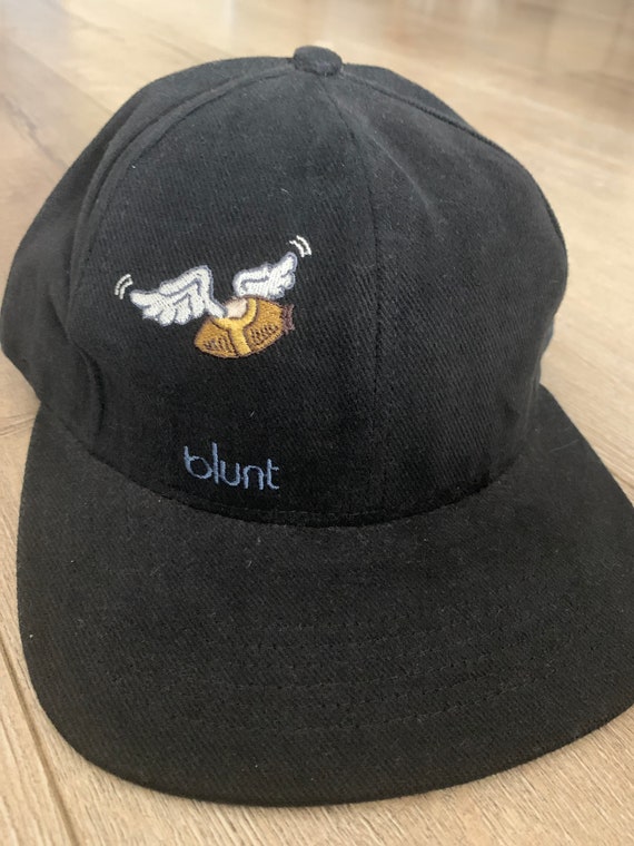 Rare “flying cigar” blunt hat from 1997 - Gem