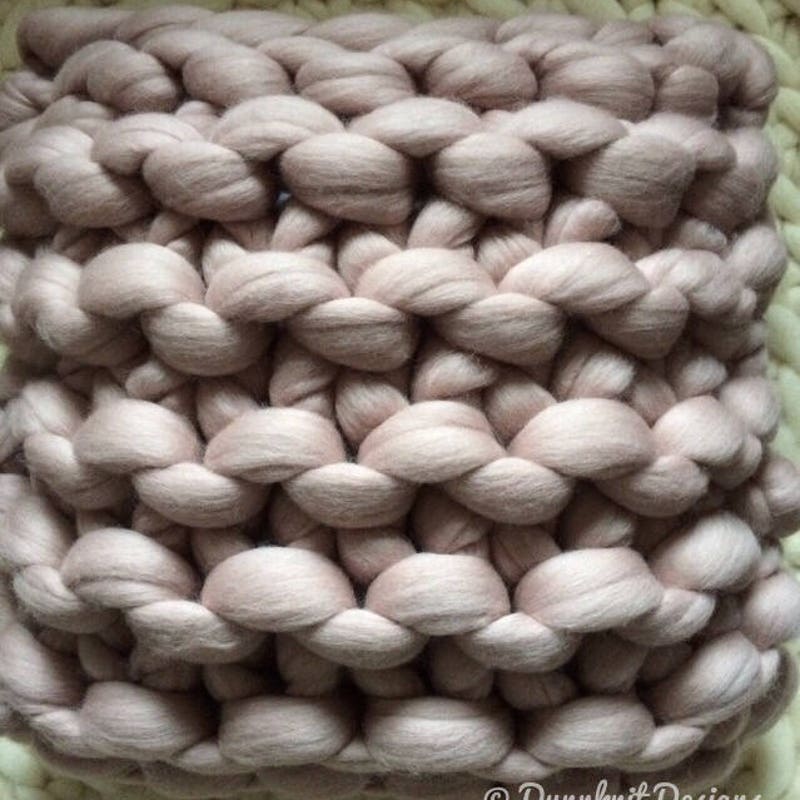 Chunky Knit Cushion - Etsy