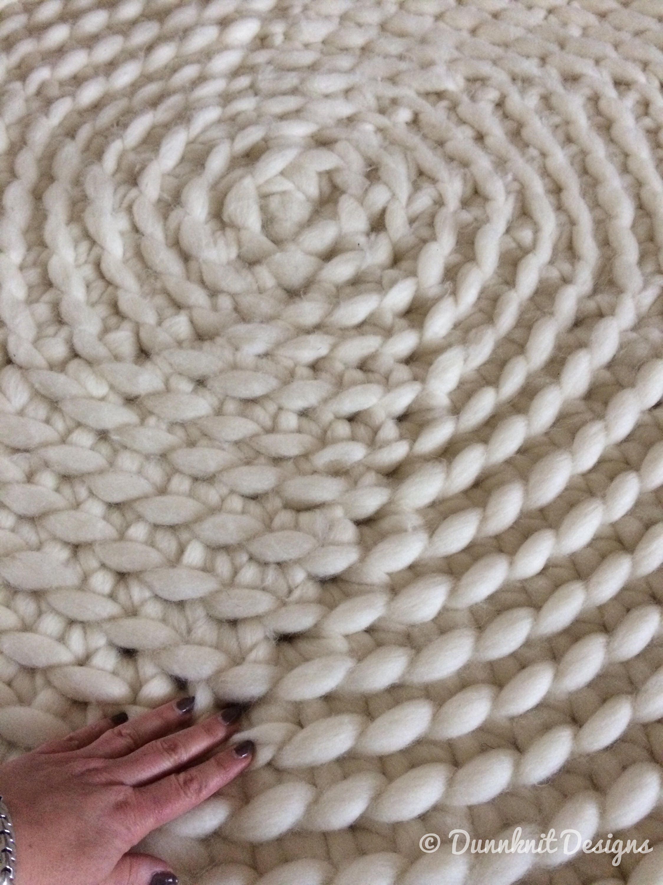 The Christleton Round Rug in Chunky Knit Shetland or Merino - Etsy
