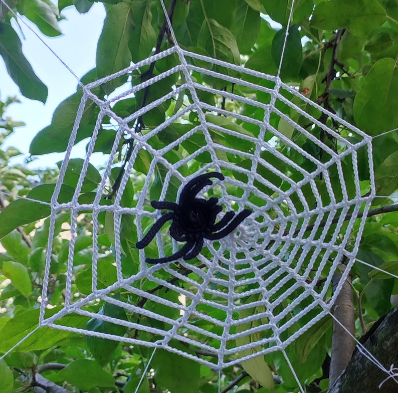 Spider Crochet Pattern, Spider Web Pattern, Halloween Decor, Halloween ...