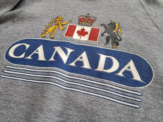 Vintage 1980's Canada Graphic Design Crewneck Sweatsh… - Gem