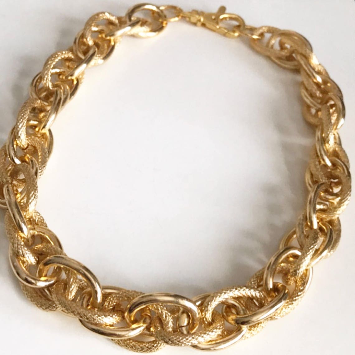 Gold Interlinked Textured Chunky Chain Interlinked Textured - Etsy