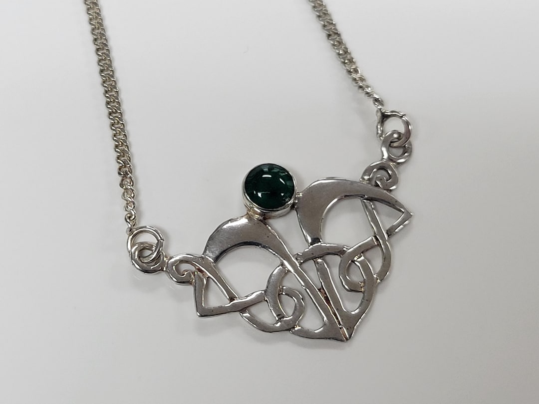 Sterling Silver Green Stone Celtic Knot Chain Necklace Size 18 in (I22 ...