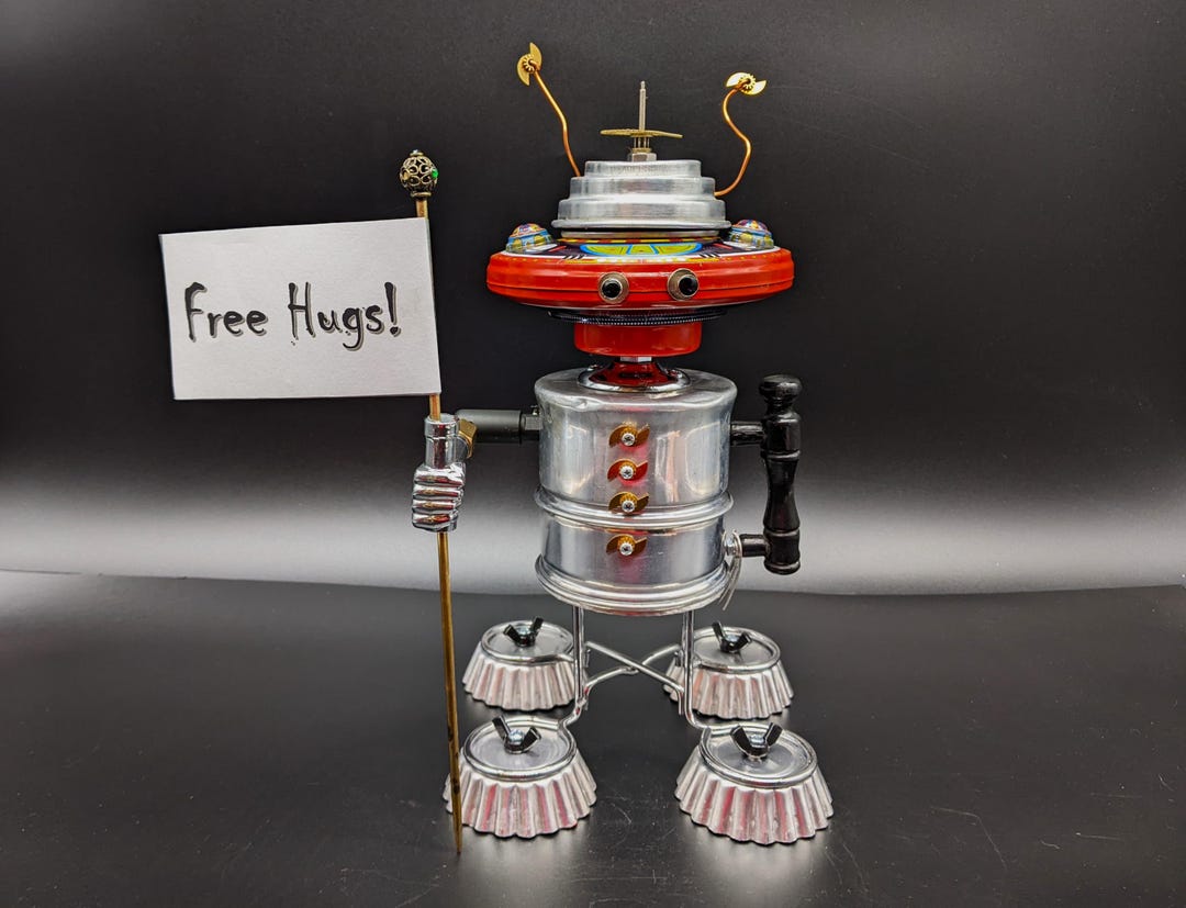 UFO Tin Toy Turned Into Alien Robot Sculpture - Free Hugs! - Found ...