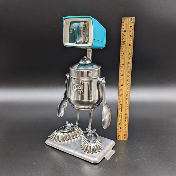 Robot Assemblage - Etsy