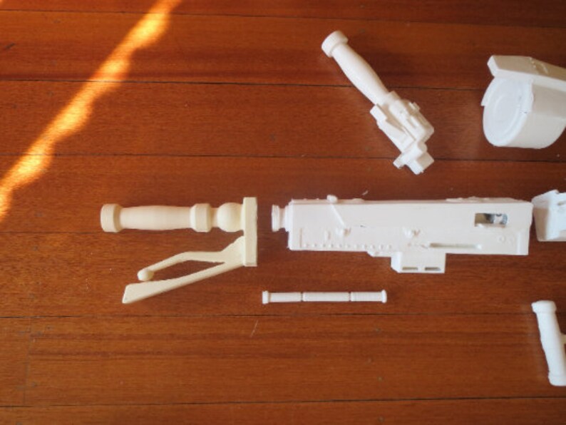 Lifesize Aliens Smartgun Rifle Resin Kit. Sci Fi Cosplay Rifle is 1:1 ...