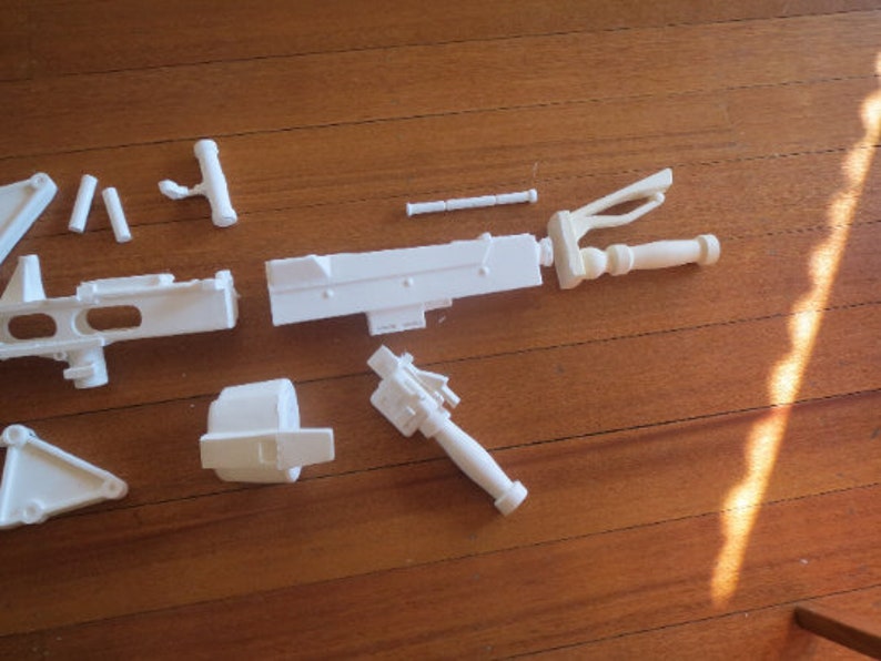 Lifesize Aliens Smartgun Rifle Resin Kit. Sci Fi Cosplay Rifle is 1:1 ...