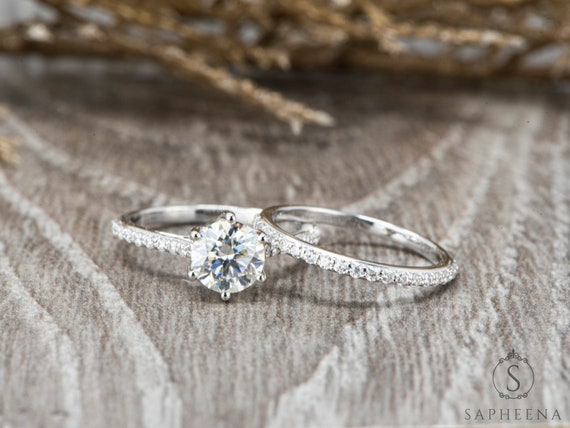 Moissanite Bridal Rings Round Cut Forever One Moissanite Gold Rings Round Solitaire Pave Engagement Ring Half Eternity Wedding Band Etsy
