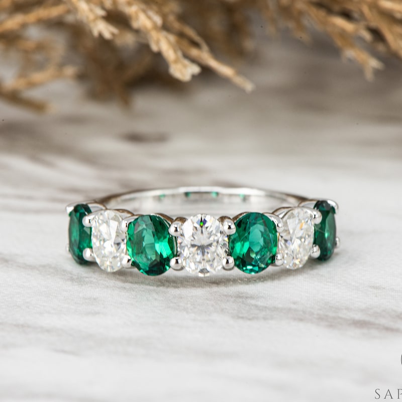 Emerald Eternity Band - Etsy