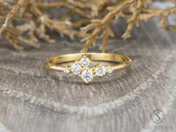 Round ring gold design store