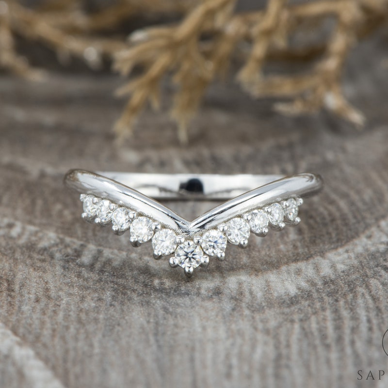 Crown Wedding Band - Etsy
