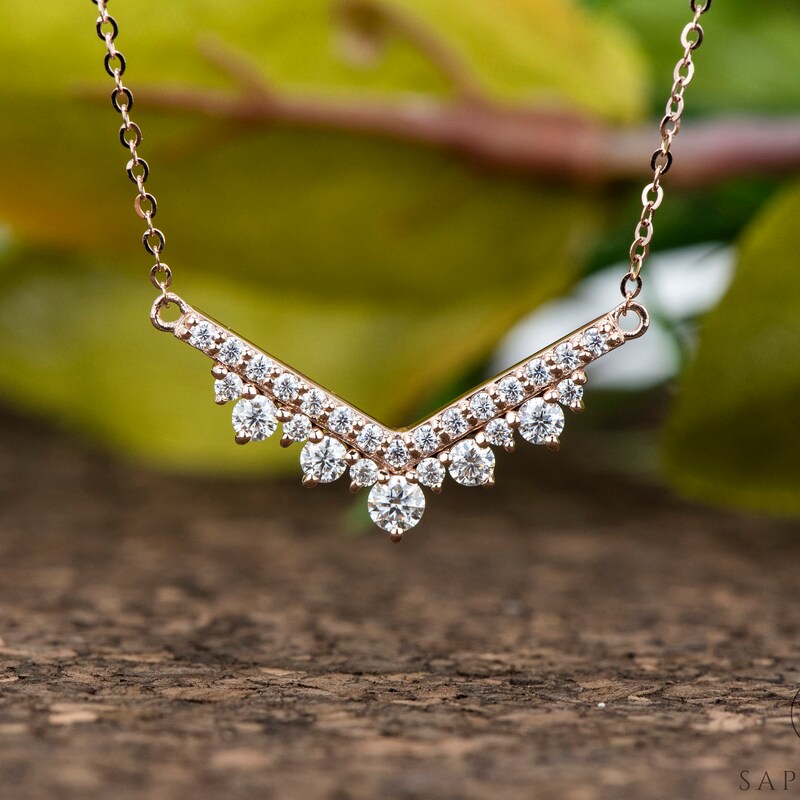 Moissanite Necklace - Etsy