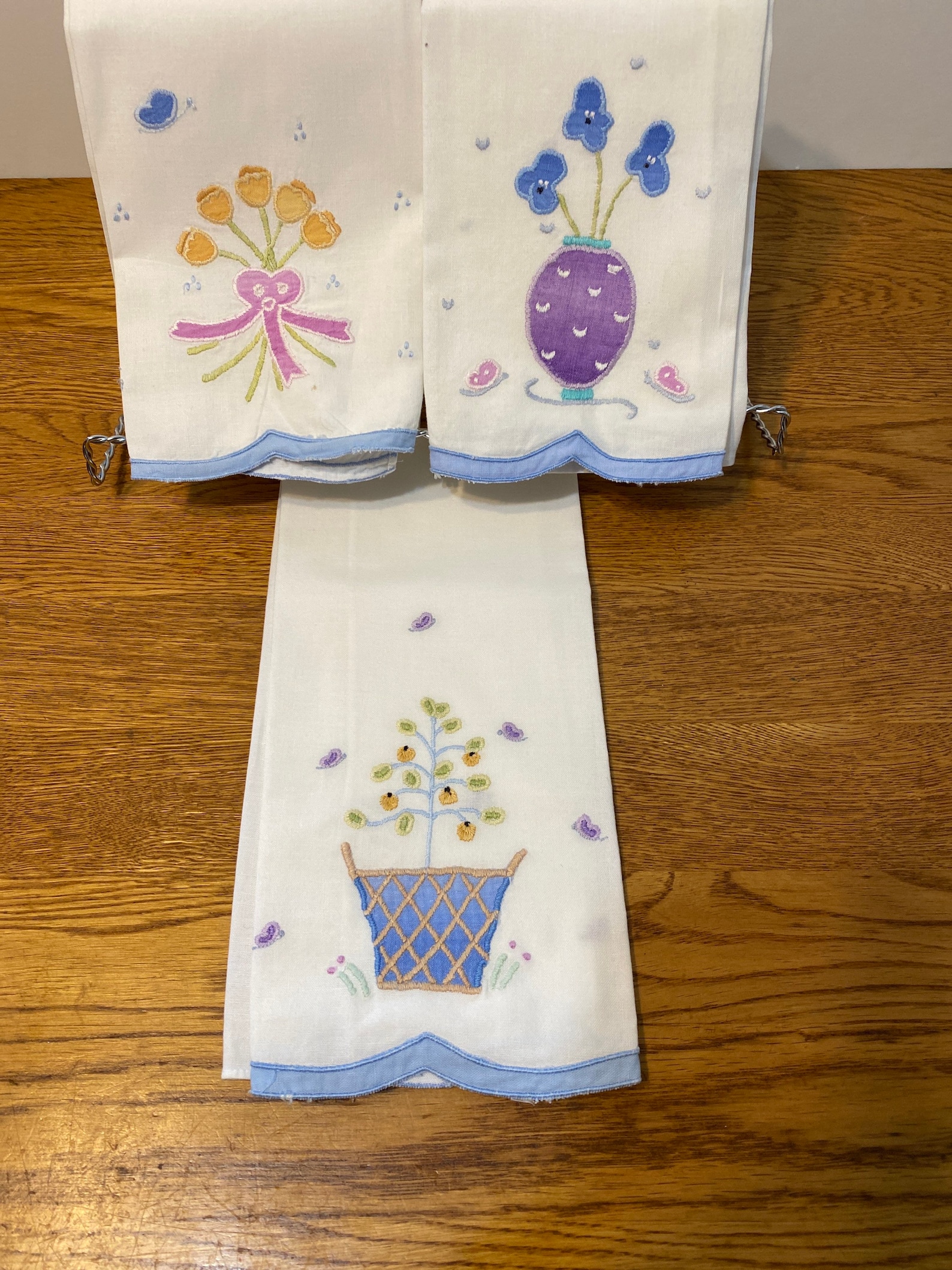 Vintage Embroidered Cotton Tea Towels/ Set of 3/ Gift for Home - Etsy