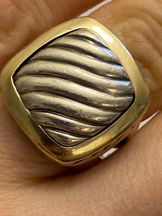 Previously Used David Yurman Sculpted Ring - Gem