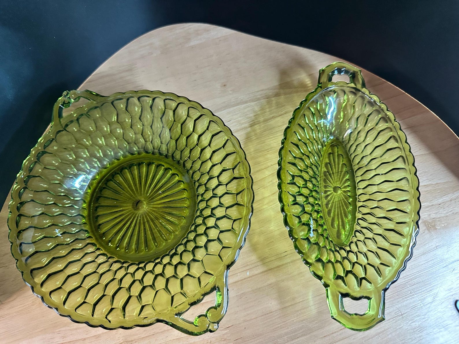 Vintage Indiana Glass Avacado Green Pickle & Relish Dish Honeycomb ...