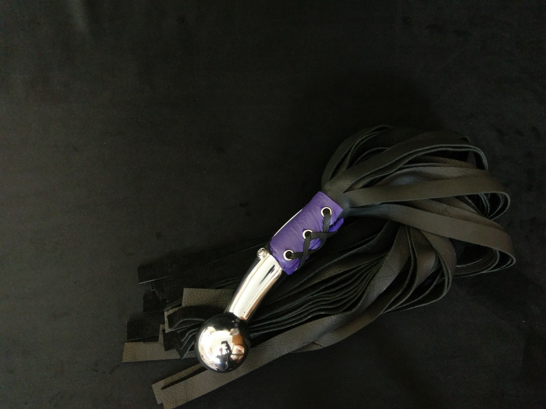 Heavy Handled Hame Ball Flogger W/ 32 Falls in Heavy Weight Black ...