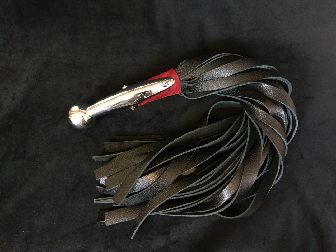 Heavy Handled Hame Ball Flogger W/ 30 Falls in Heavy Weight Leather ...