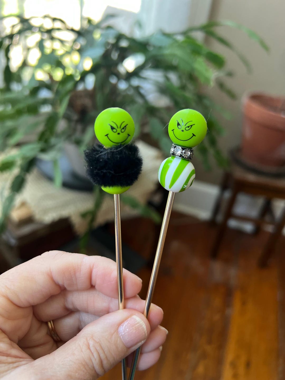 Grumpy Green Christmas Guy Amigurumi Stick, Crochet Sewing Stick - Etsy