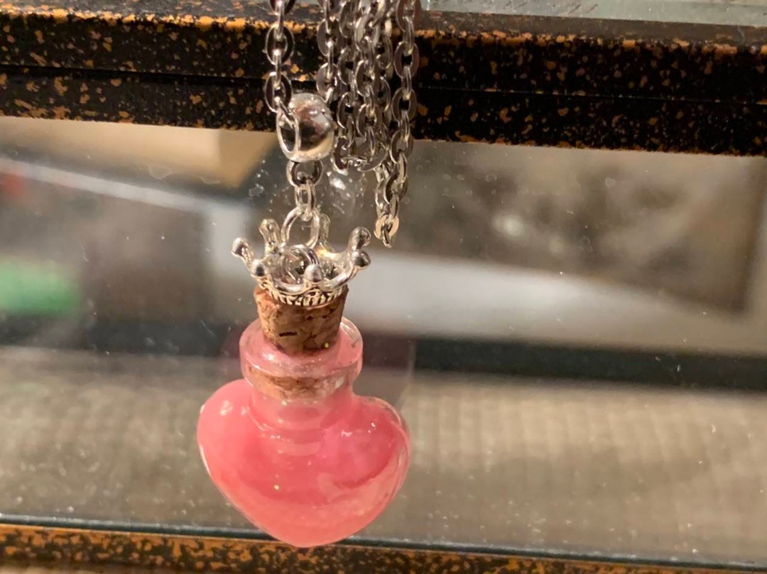 Queen of Hearts Pink Potion Miniature Bottle Silver Necklace - Etsy