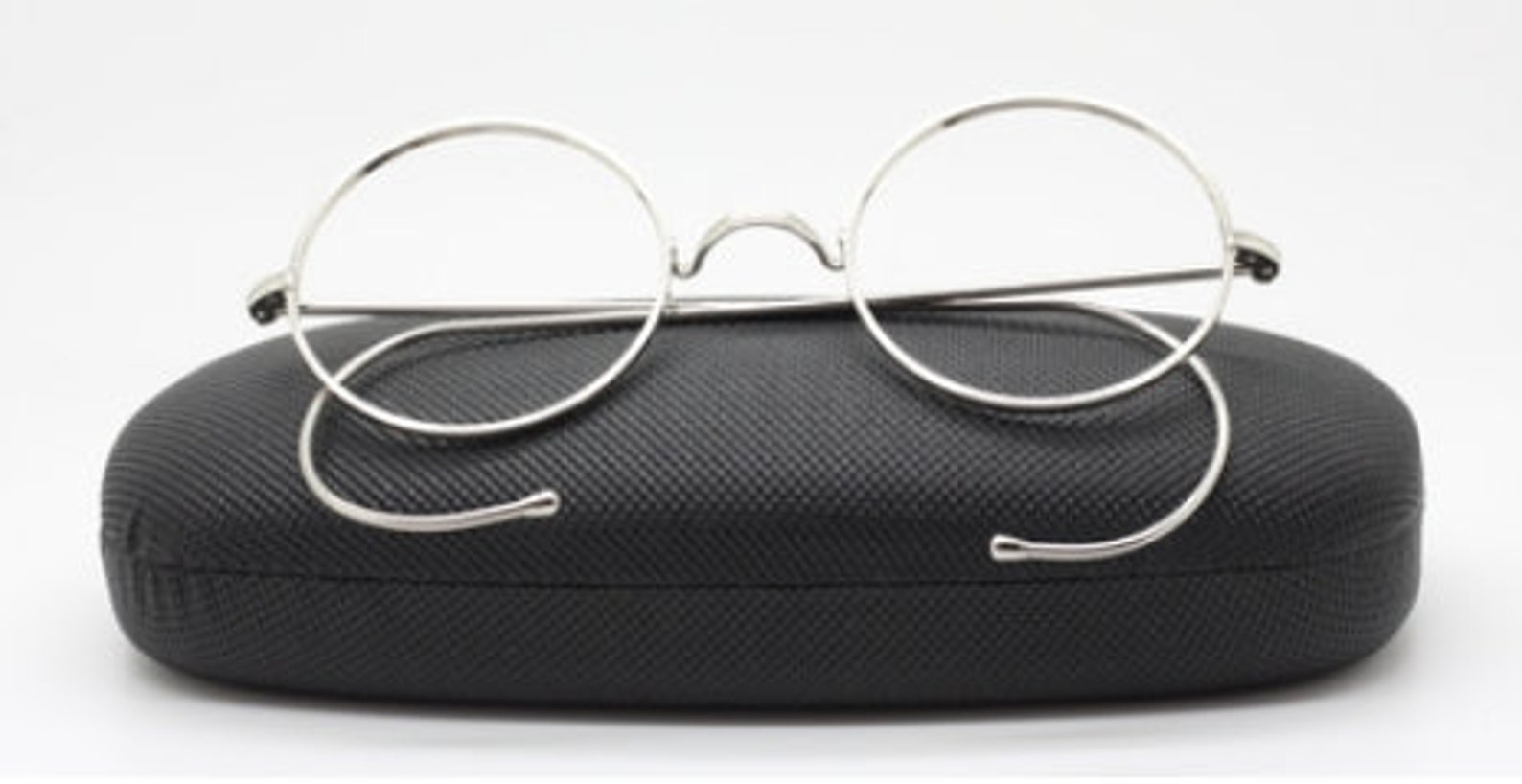 Vintage Style True Round Silver Finish Eyewear by Beuren Model 1700 ...