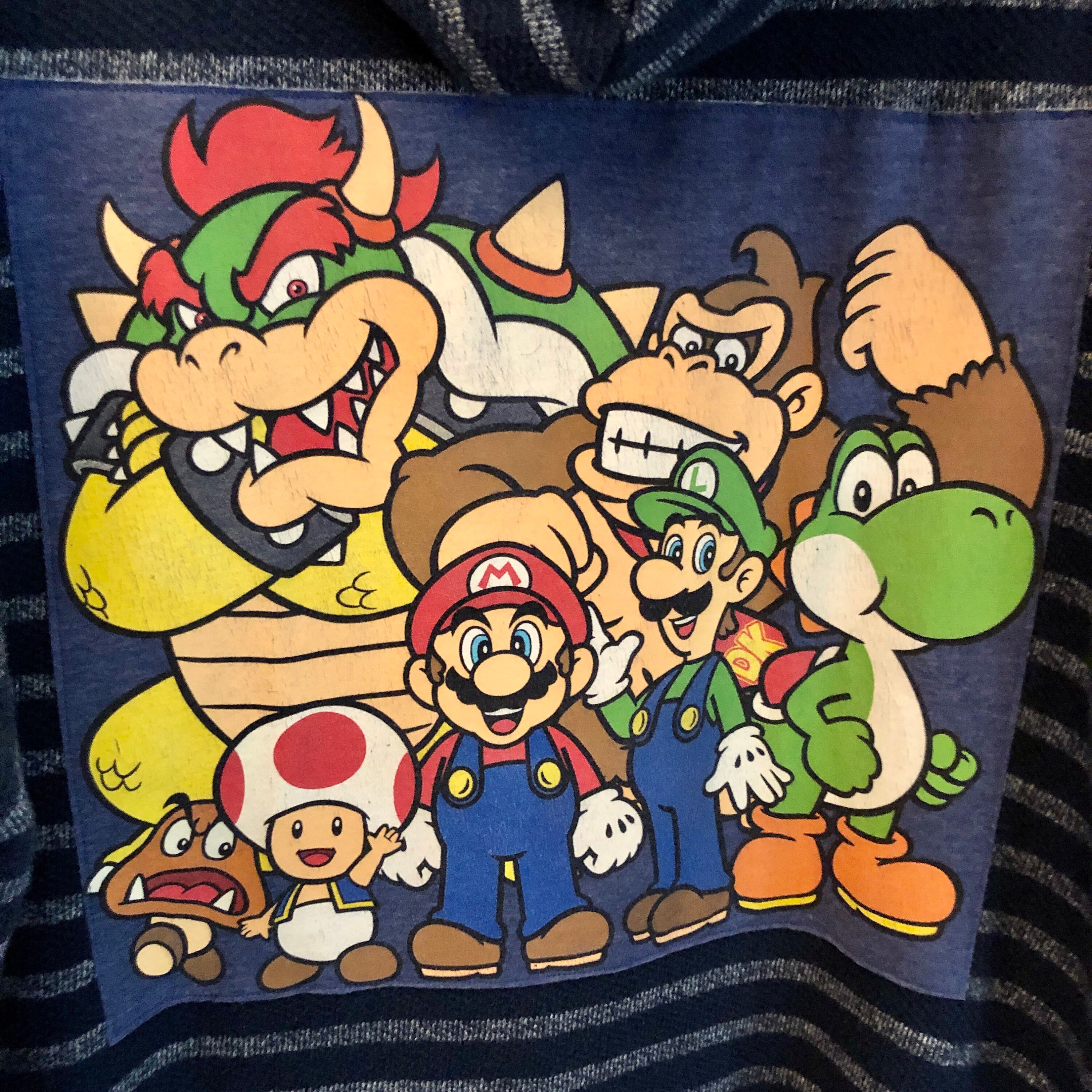 Nintendo Characters Mario Bros Donkey Kong Yoshi 80s Pullover Hoodie ...
