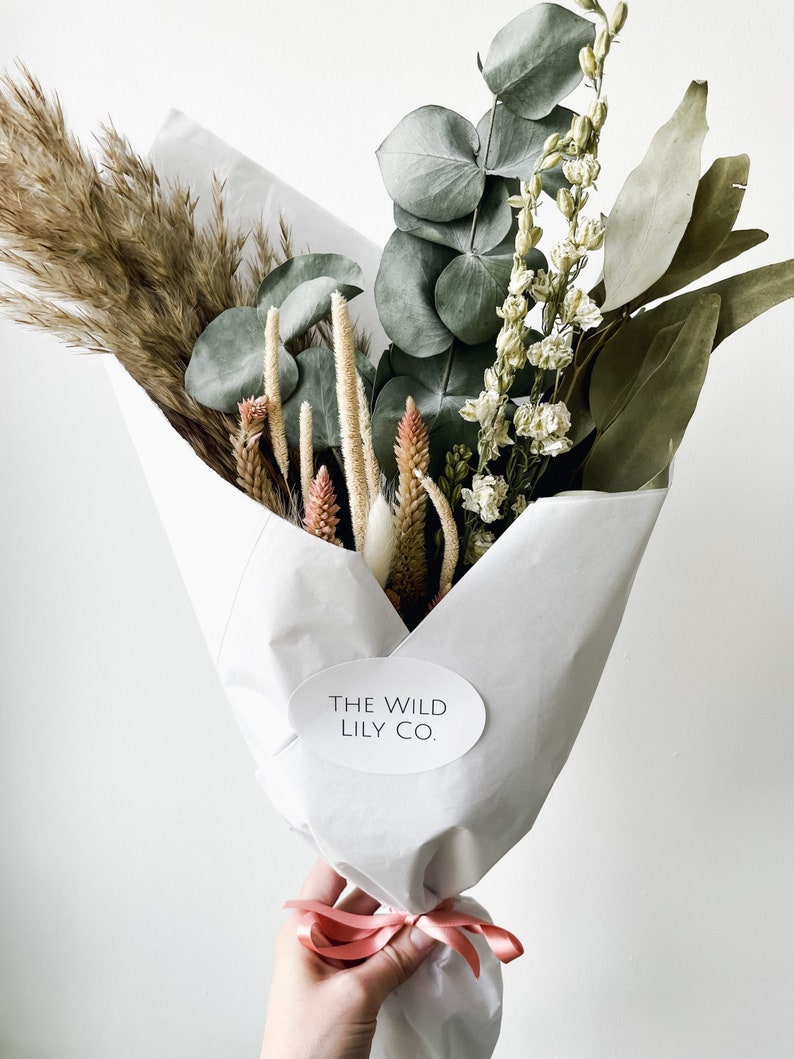 Dried Flower Bouquet// Gifts for Her// New Home Gifts // Home - Etsy UK