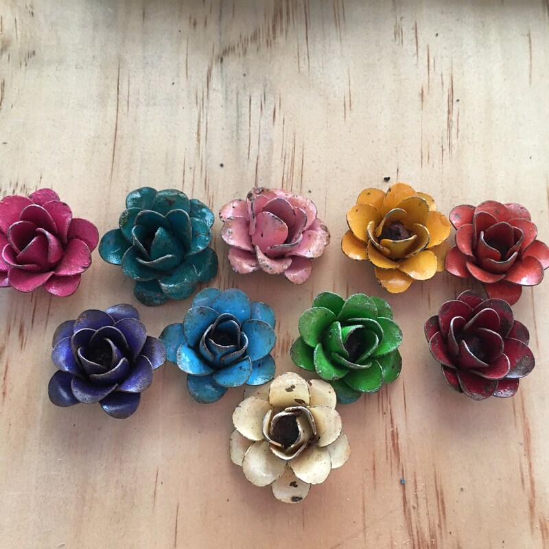 Metal Roses - Etsy