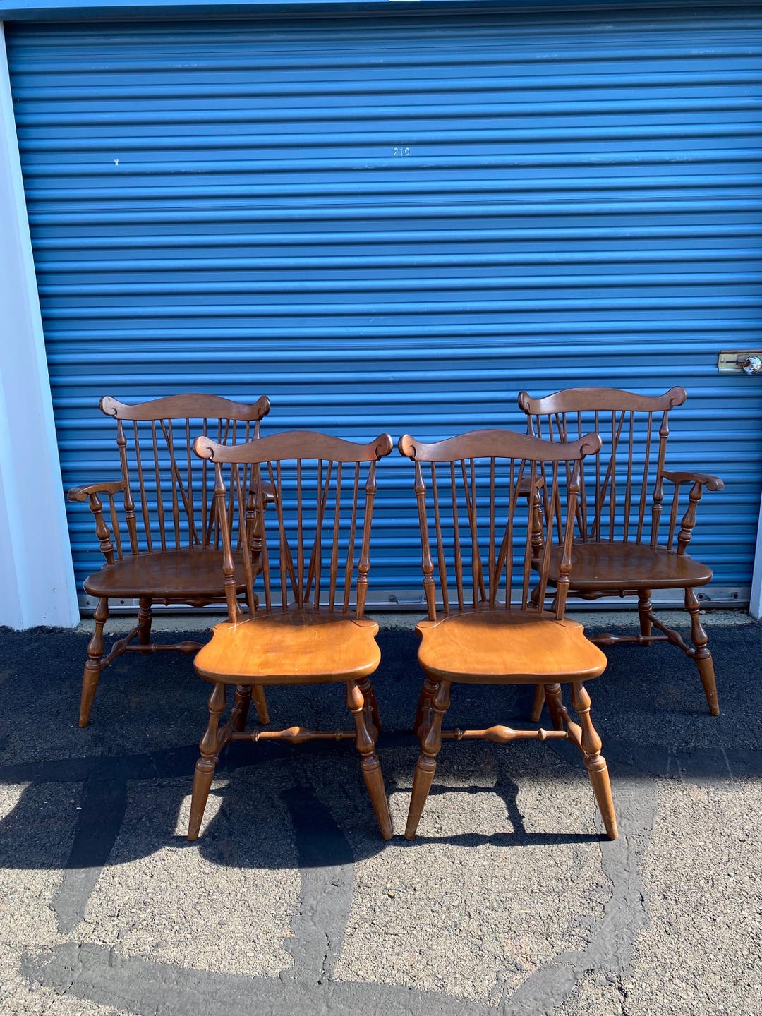Set of 4 Solid Maple Windsor Feddle Back Dining Chairs by Temple Stuart ...