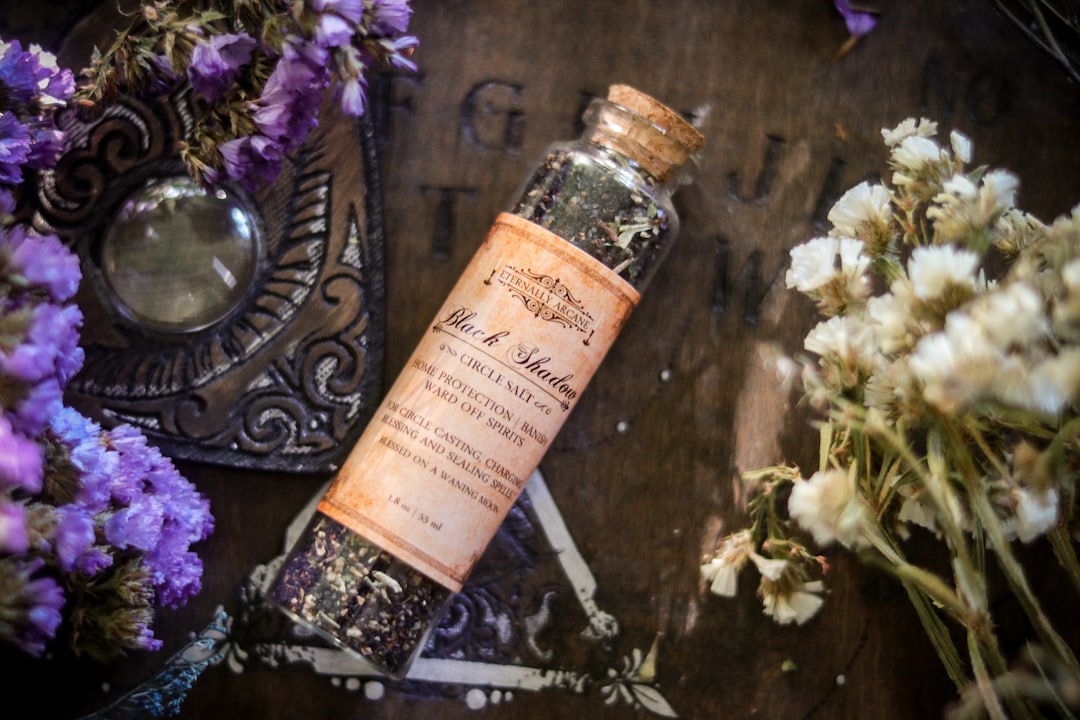 Black Shadow™ Witches’ Circle Salt for Spirit Protection | Ritual Salt ...