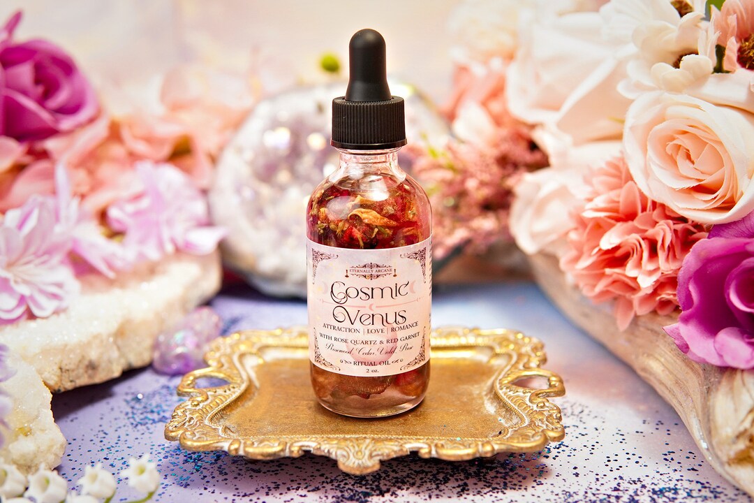 Cosmic Venus™ Love Drawing Ritual Oil | Witchcraft Oil | Cosmic Beauty ...