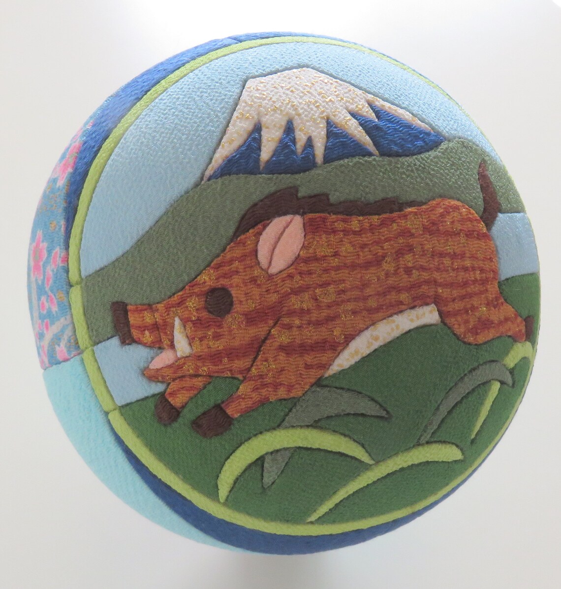 Inoshishi Zodiac Boar Kimekomi Mari Ball,mt Fuji, Japanese Toy, Kimono ...