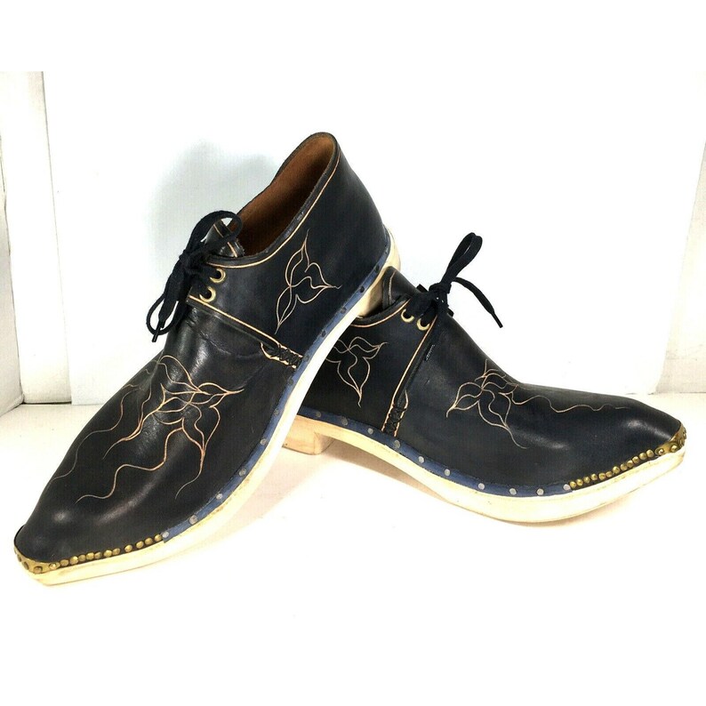 Men's Blue Tooled Leather Wooden Insole/outsole HAND MADE - Etsy