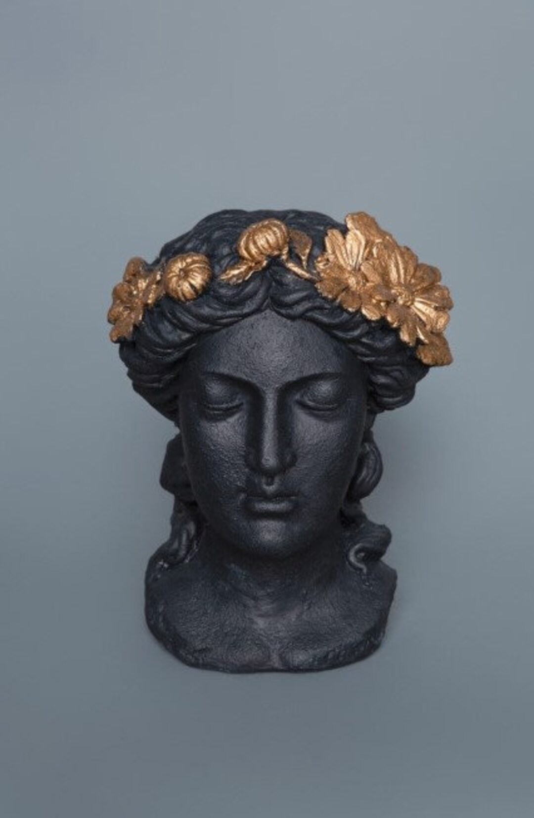 Queen Max Black and Gold 16” Sculpture Head - Etsy