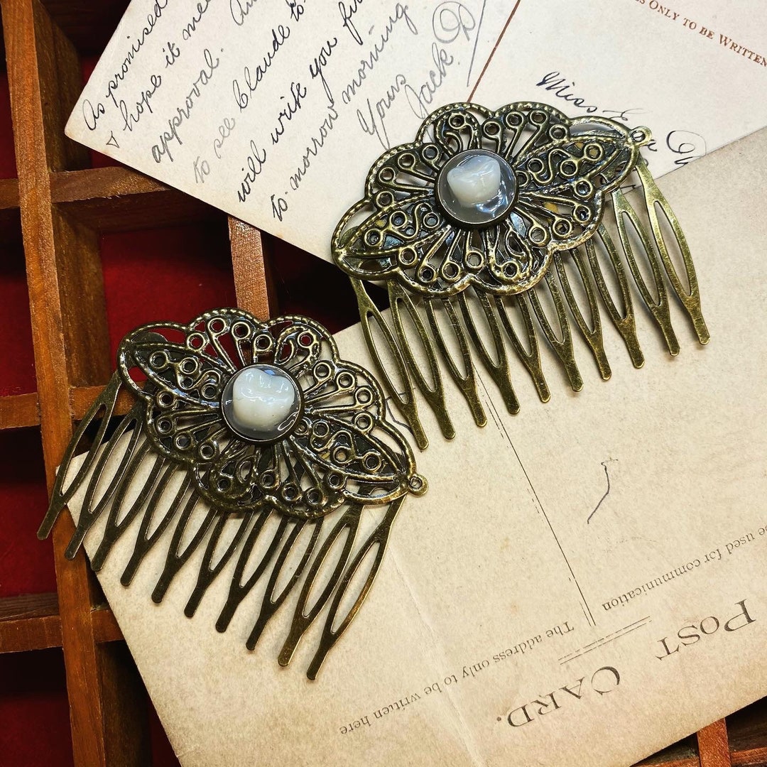 Human Molar Tooth French Hair Comb, Taxidermy, Memento Mori and Gothic ...