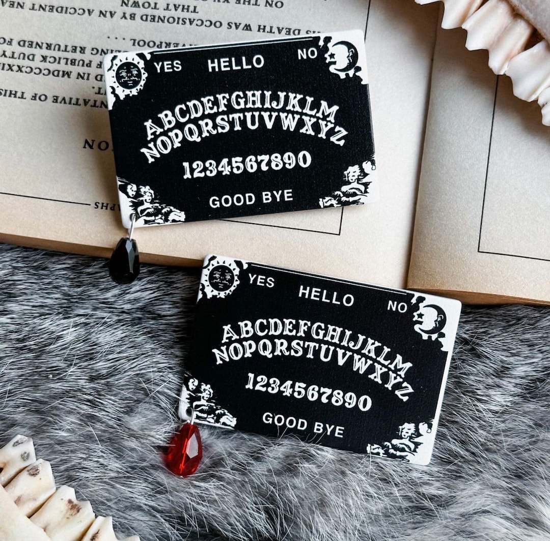 Ouija Board Brooch, Gothic Spirit Board Pin Badge, Paranormal Ghosts ...