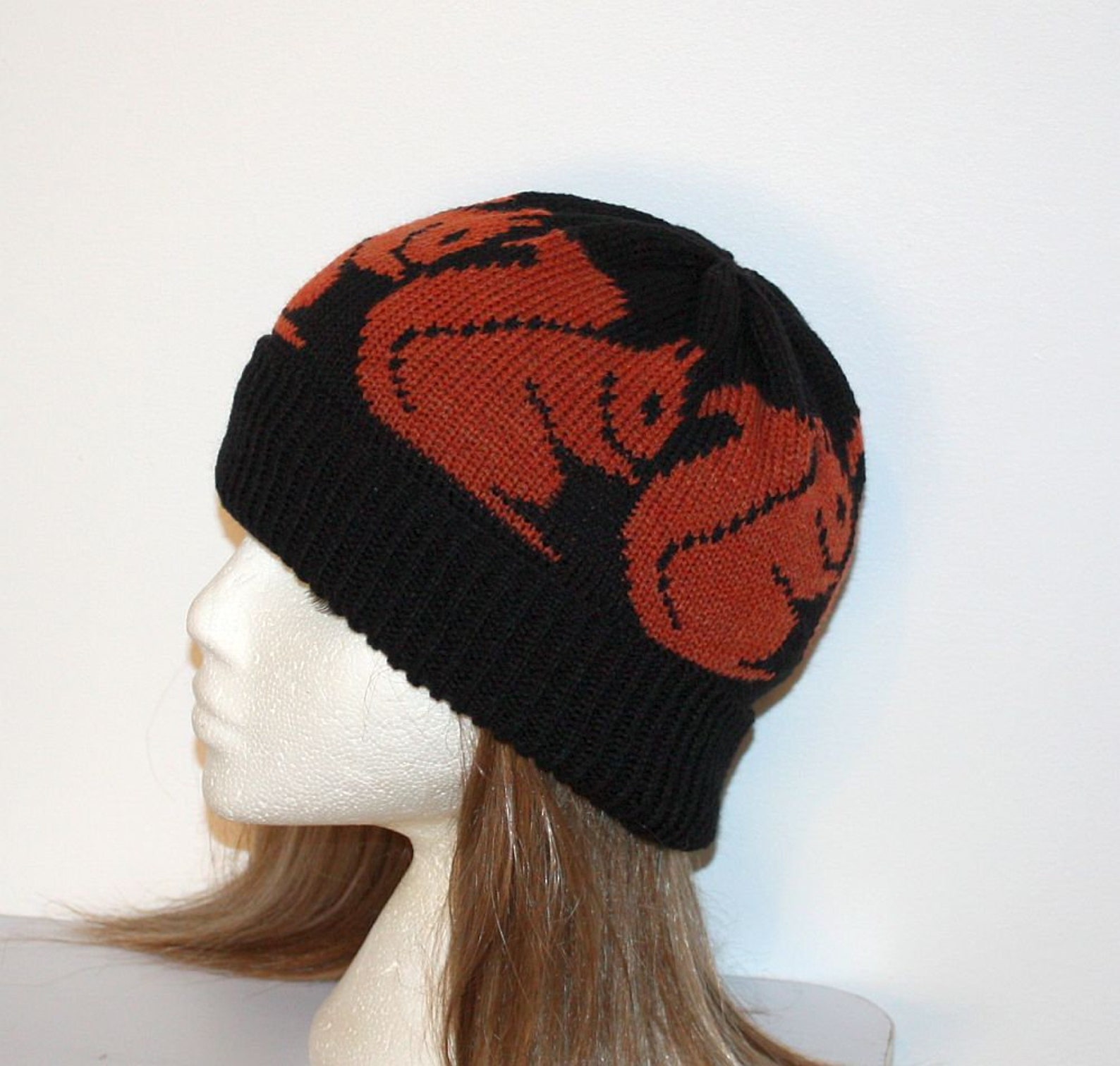 Best Squirrel Gifts for Squirrel Lovers - GiftsByAnimal.com