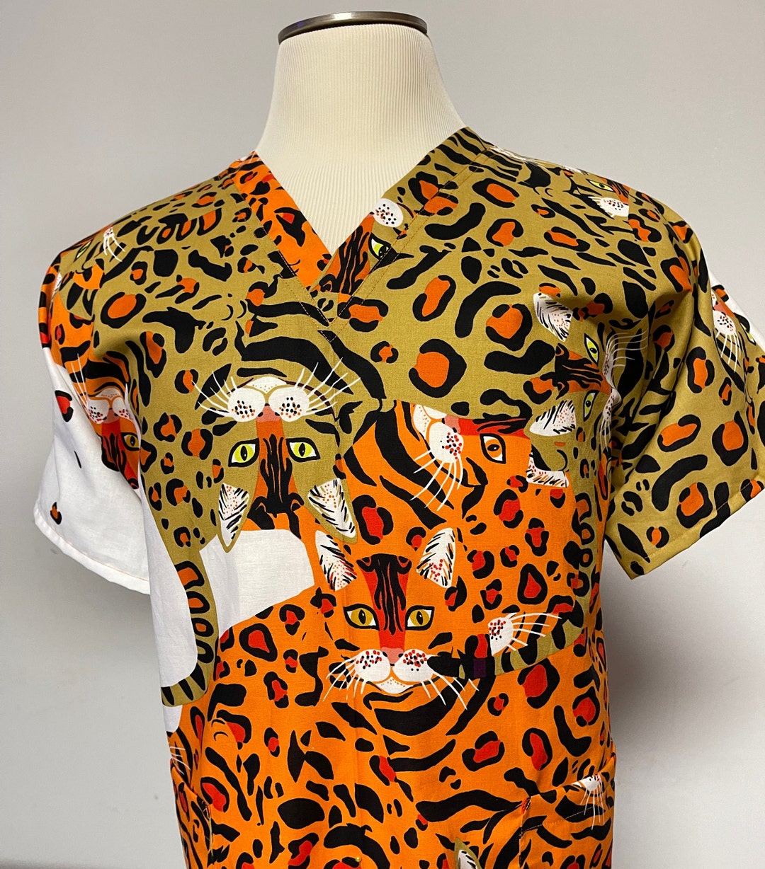 Cats! - Custom Made Unisex Men Women Scrub Tops Nursing Uniforms - Etsy