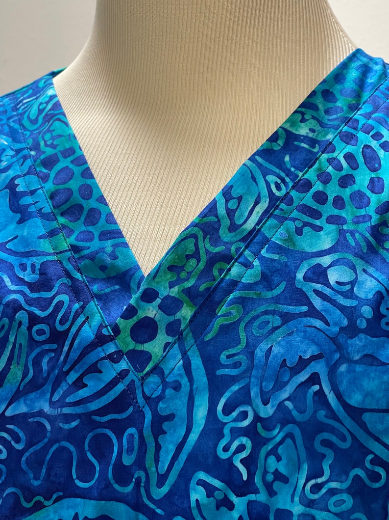 Turtles Totally Tropical in Royal Blue Batik Custom Made - Etsy