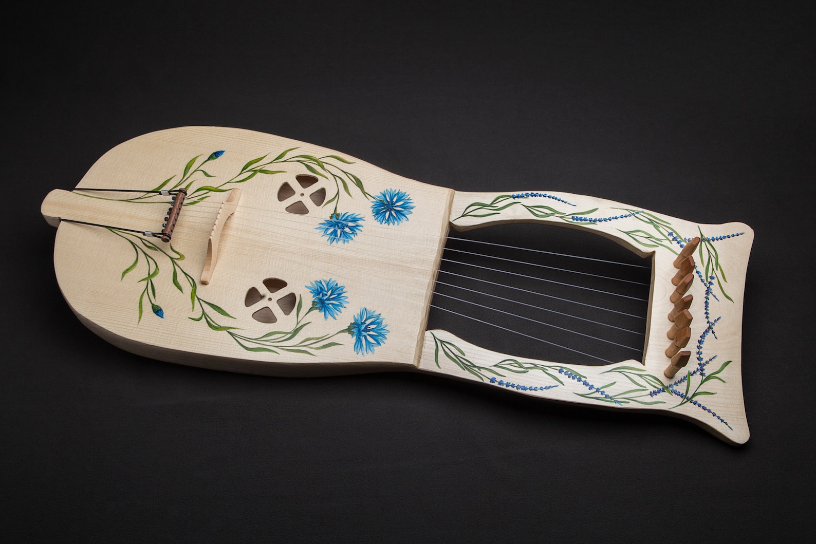 Kravik Lyre flowers Style | Etsy