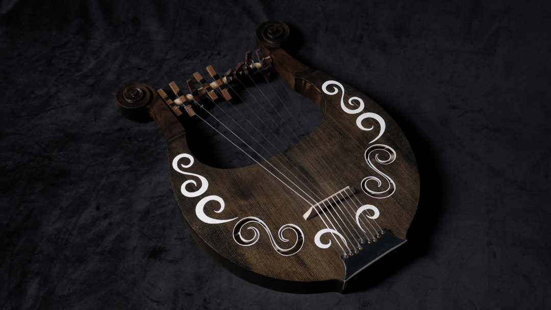 Saint Seiya Lyre of Mime: Cosplay Instrument - Etsy