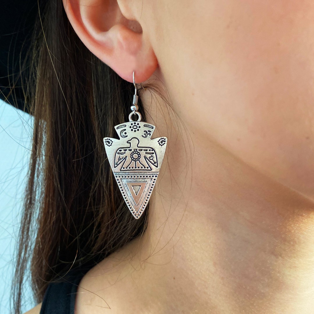 Native American Eagle Engraved Arrow Earrings / Boho Gypsy - Etsy