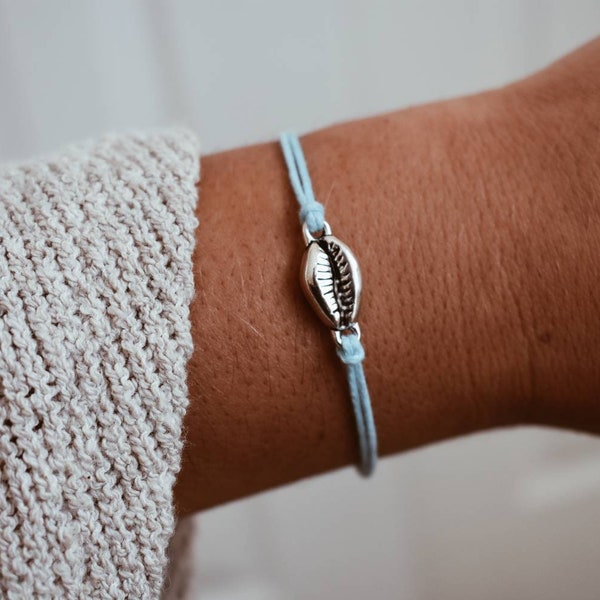 Shell Charm Bracelet - Etsy