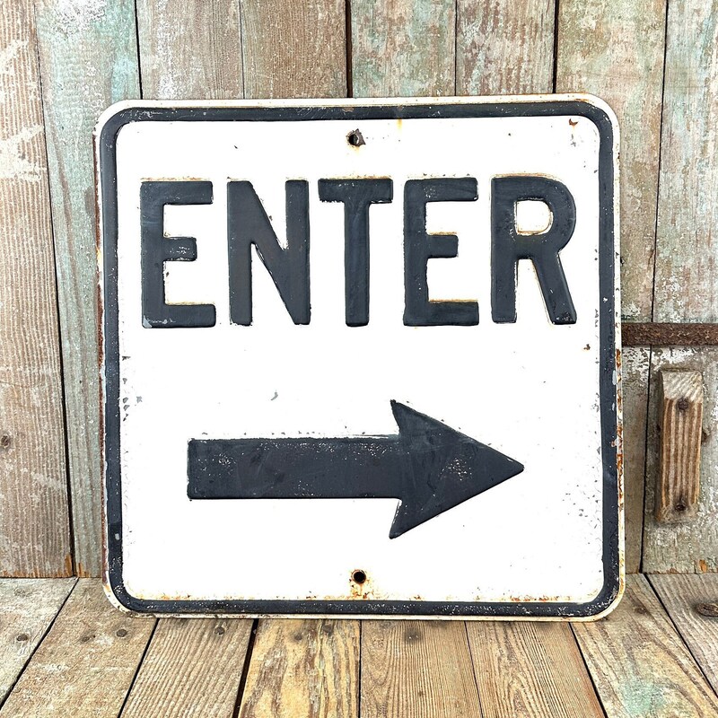 Old Metal Sign - Etsy