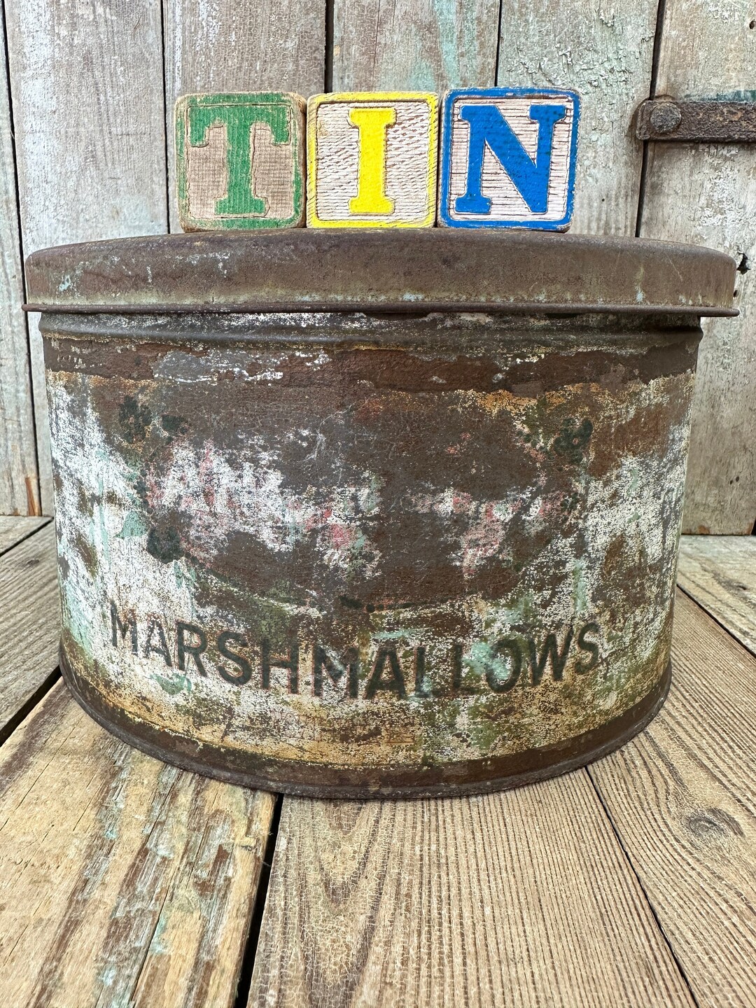 Rusty Old Tin Vintage Marshmallow Tin the Cracker Jack - Etsy
