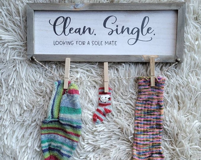 Missing Sock Sign. Clean and Single Looking for a Sole Mate! - Etsy