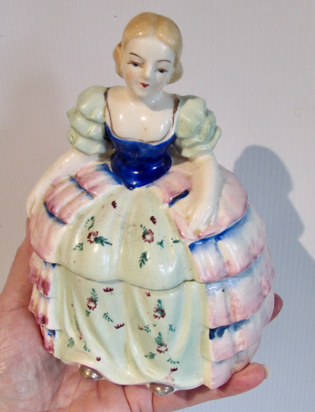 Vtg Porcelain Nice Lady With a Long Dress Jewelry Box With Lid/ Pretty ...